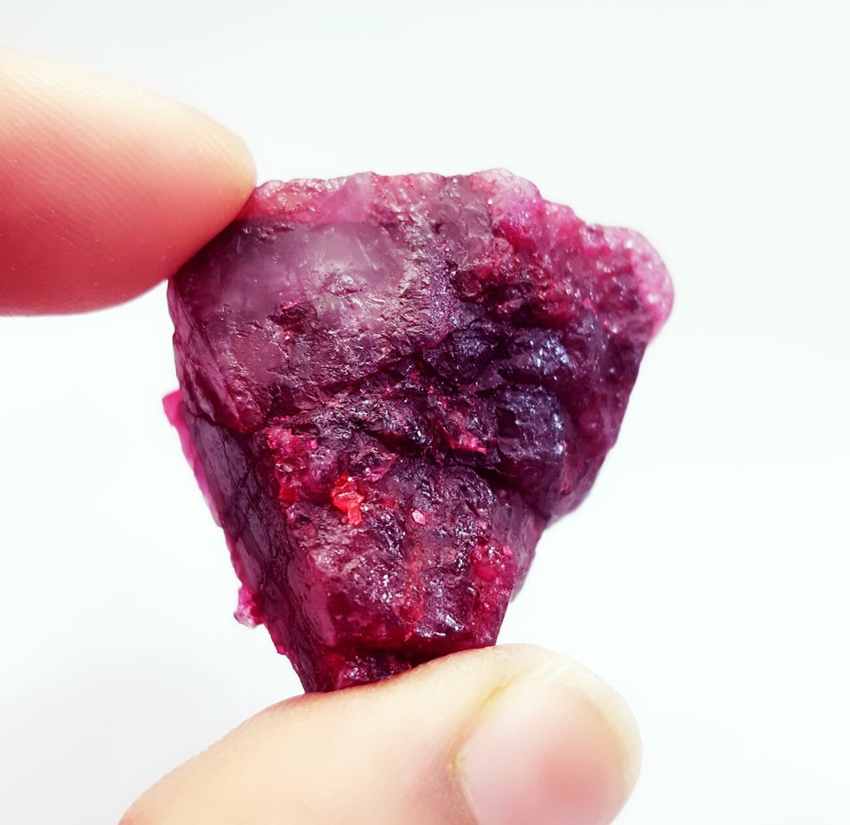 Loose Gemstone Natural Certified Red Beryl (Bixbite) 97.57 Ct Brazilian ...