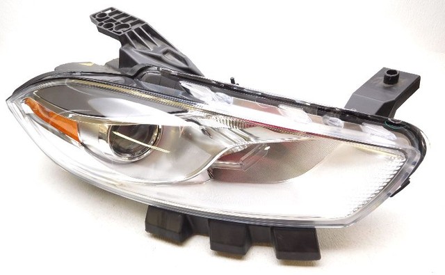 OEM Dodge Dart Right Passenger Side HID Headlamp Lens Flaw 68081390AJ ...