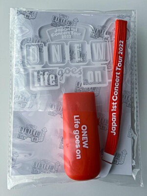 SHINee ONEW Life goes on Official Pen Light Stick Japan 1st Concert ...