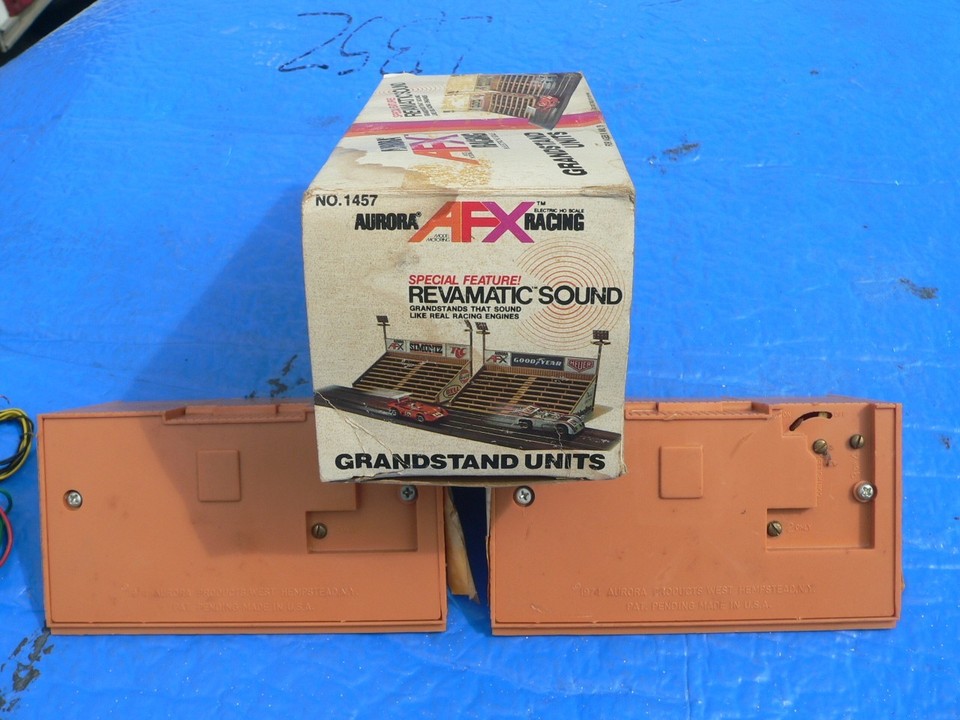 AFX Aurora TJET GRANDSTAND Bleachers UNITS Revmatic Sound TRACK SLOT ...