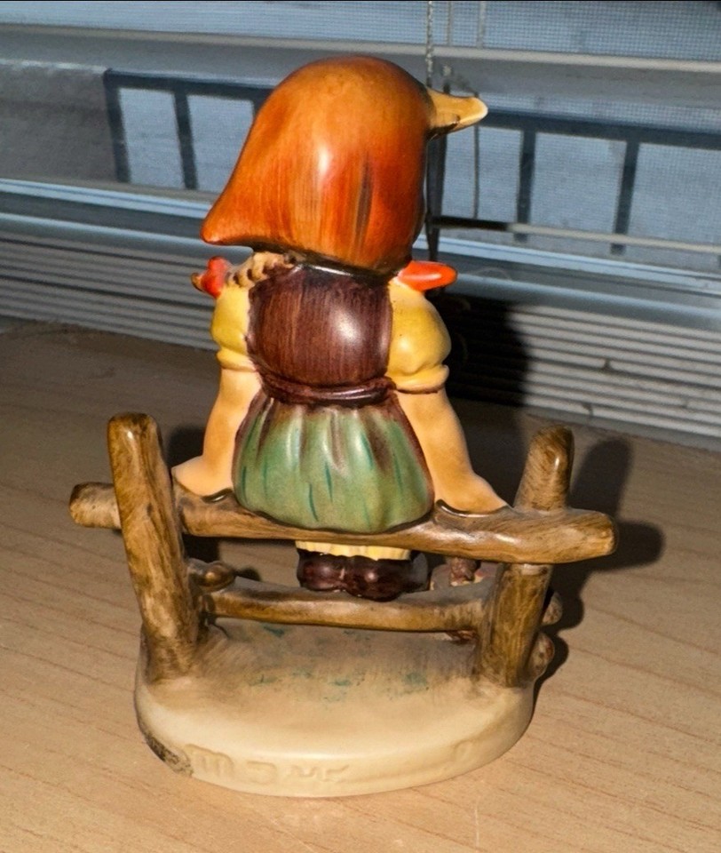 Goebel Hummel “Just Resting” Figurine Girl on Fence TMK- 3 #112 3/0 ...
