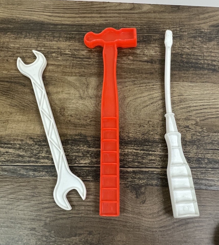 Vintage Plastic Kids Pretend Play Tool Toys Long Screwdriver Hammer ...