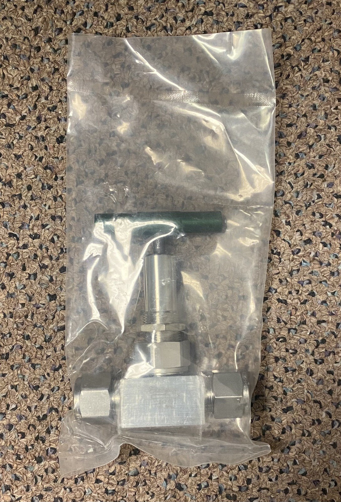 ^^ SWAGELOK E35235 SS-8BG-V47 STAINLESS STEEL BELLOWS VALVE (KND21) | eBay