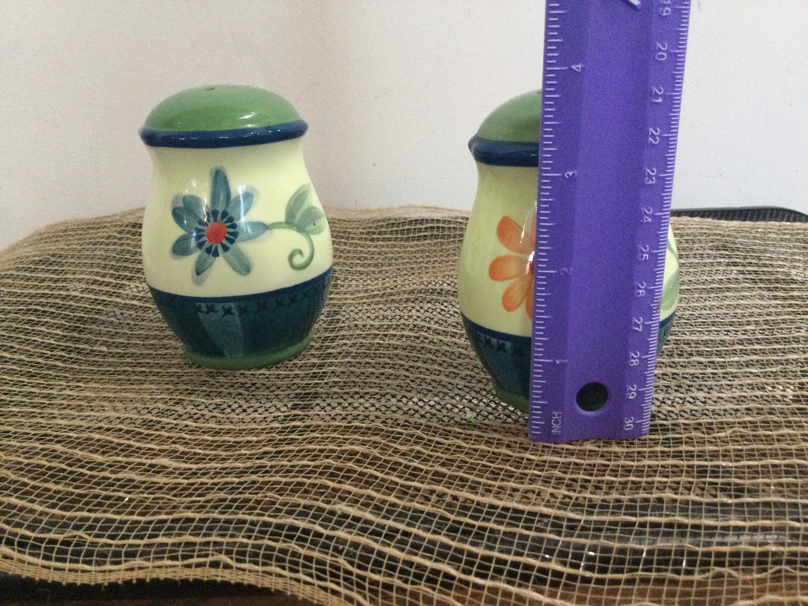 Pfaltzgraff green blue yellow with flowers Salt & Pepper 4'' pATT ...