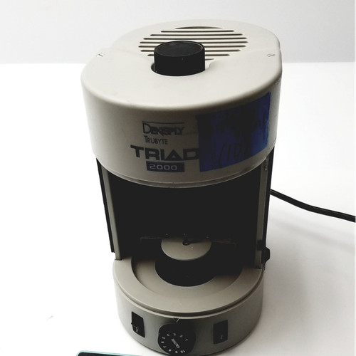Dentsply Triad 2000 Visible Light Cure System Dentsply Trubyte Curing ...