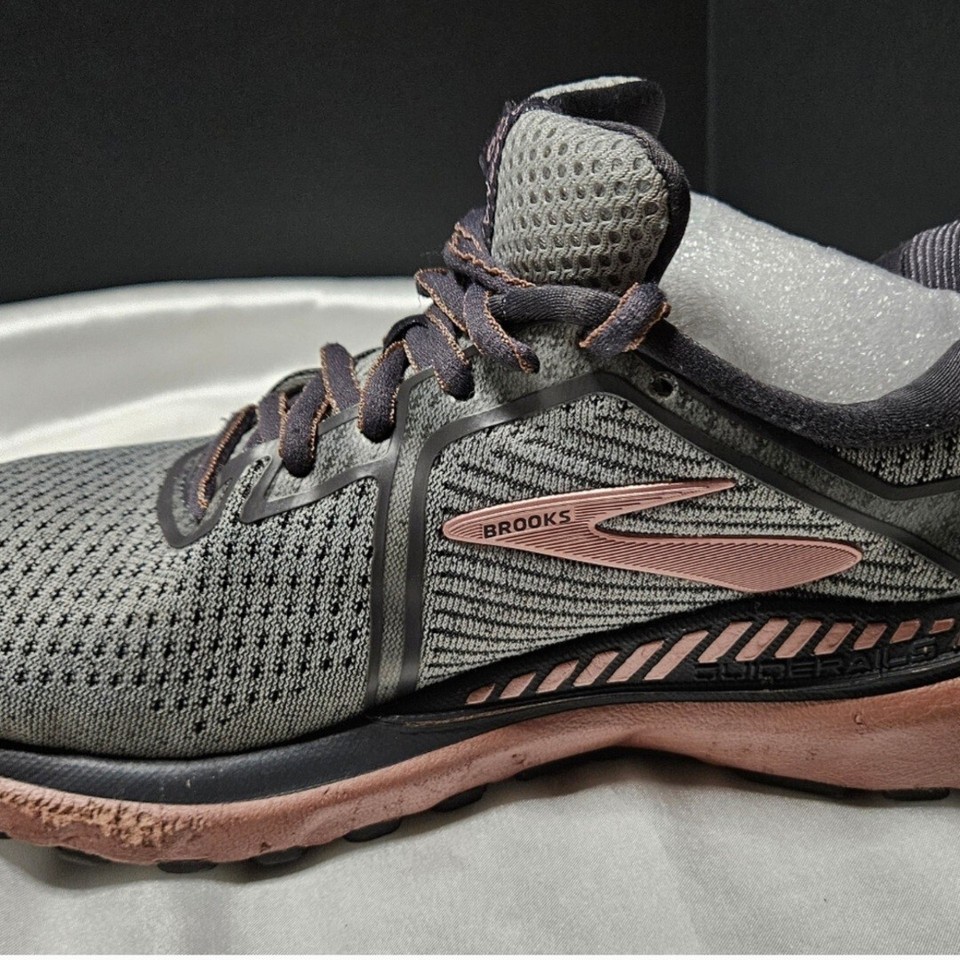 Brooks Adrenaline 20 Guide Rails Running Shoes Gray/Peach Women’s Size ...