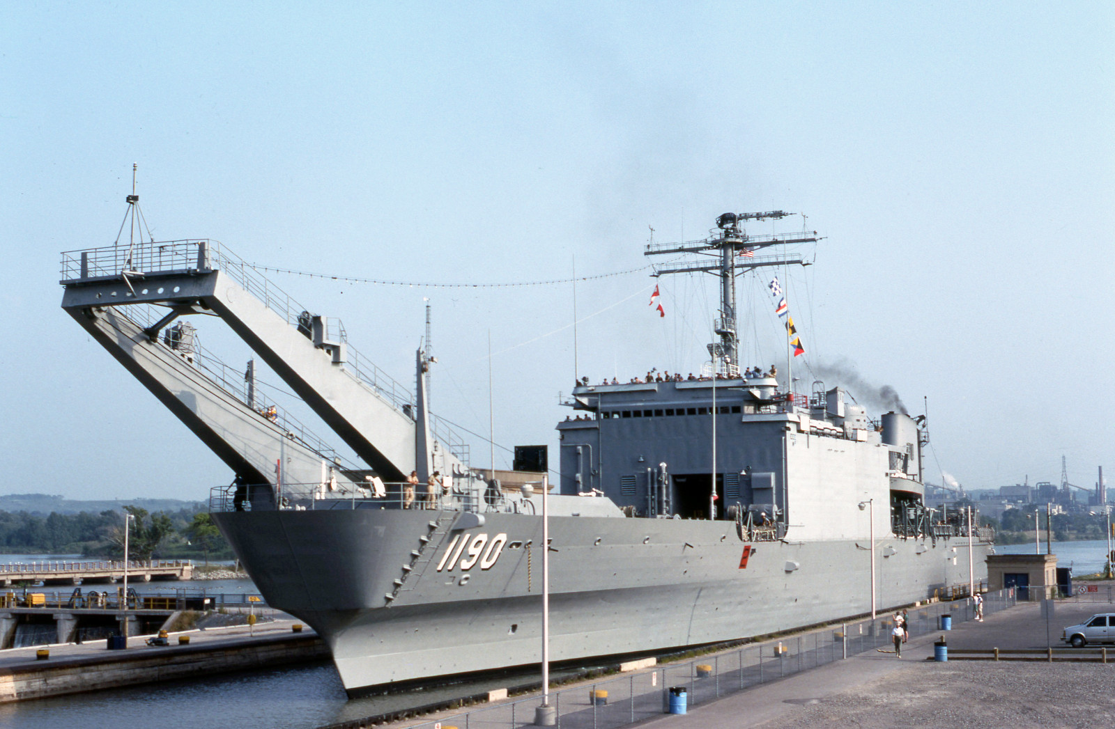 USS BOULDER LST-1190 PATCH PIN UP USS NAVY VETERAN LANDING SHIP TANK | eBay