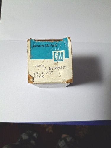 DRIVEN SPEEDOMETER GEARS GM NOS PARTNUMBER 1359271 37 TOOTH TH400 700R4 ...