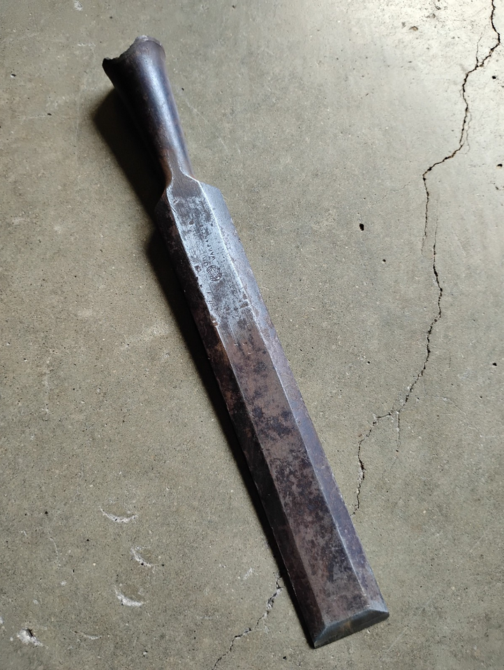 Ohio Tool Co. 1-1/4" Bevel Edge Socket Chisel Vintage User Woodworking ...