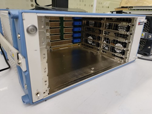 Agilent Keysight M9505A 5-slot AXIe Chassis for m8195a m8190a | eBay