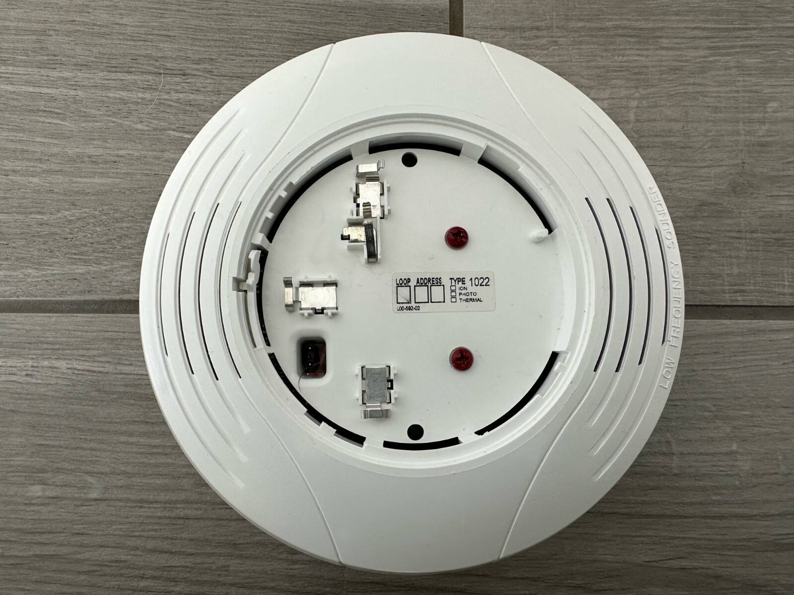 Fire-Lite Low Frequency Intelligent Sounder Base, White for sale online ...