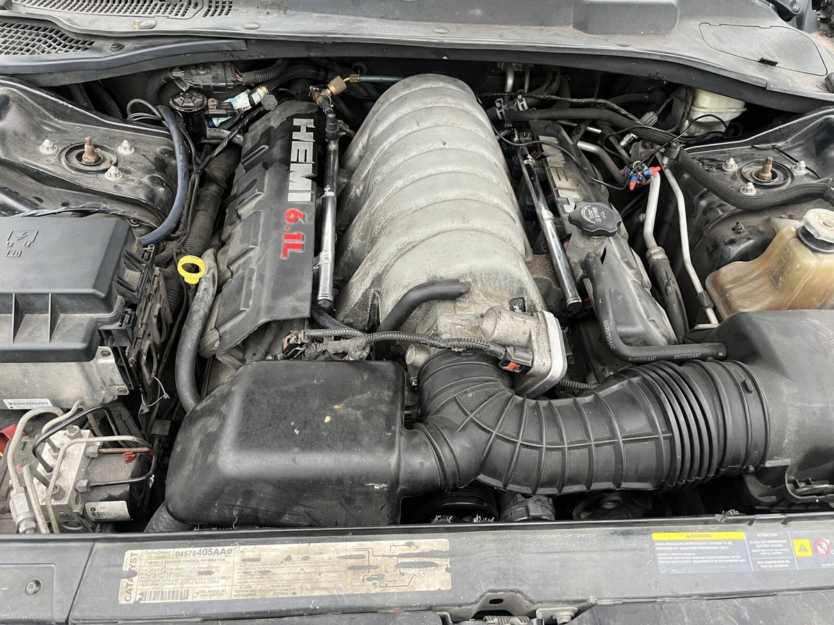 2006 Hemi Engine