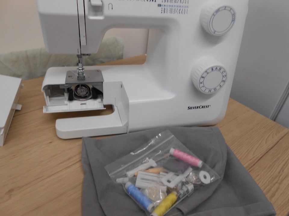 Silvercrest Sewing Machine (used) Model SNM33 B1. 33 stitches. | eBay UK