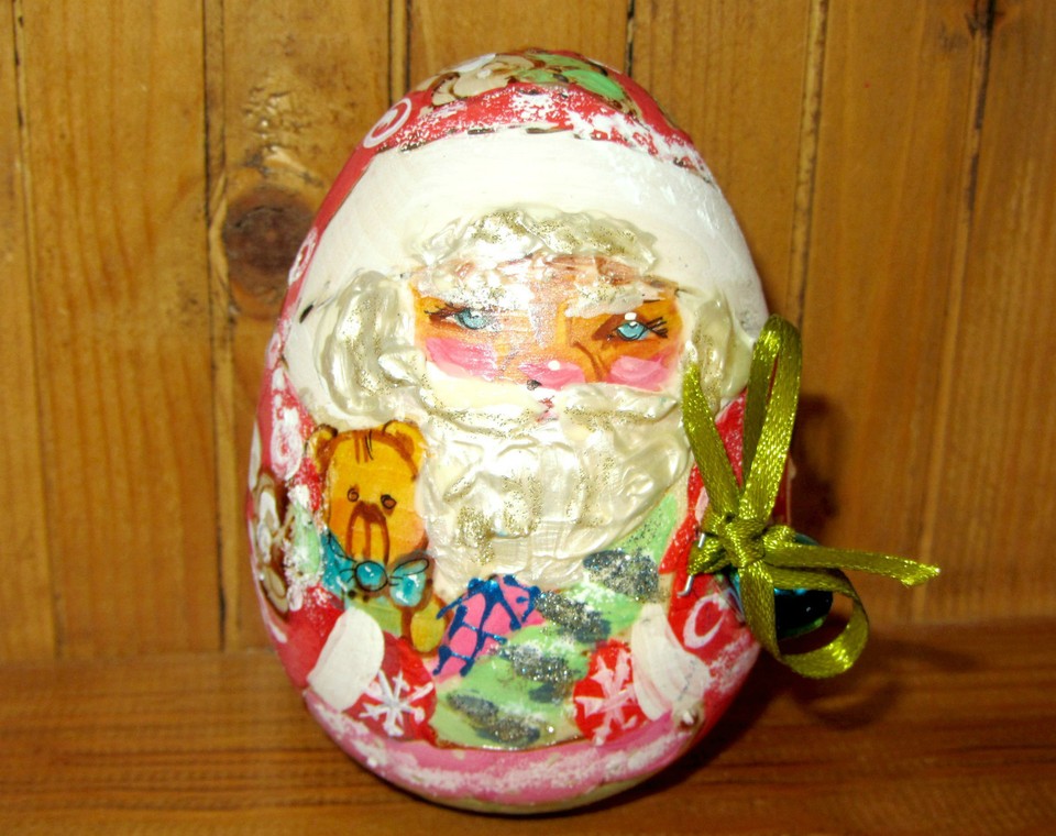 Wobbly doll Wood Bell Anneau Roly Poly Russian Christmas Santa Father ...