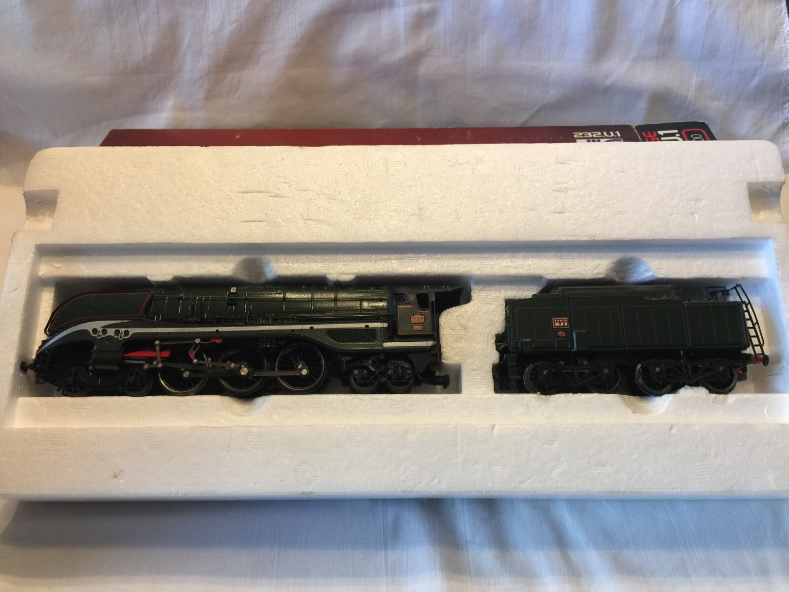 Jouef SNCF 232 U1 Locomotive à Vapeur H0 en Plastique - Verte (8249 ...