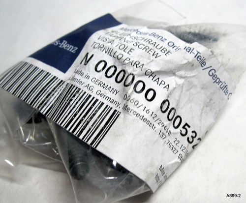 Pack of 20 20pc Genuine OEM Mercedes-Benz Screw N 000000 000532 | eBay