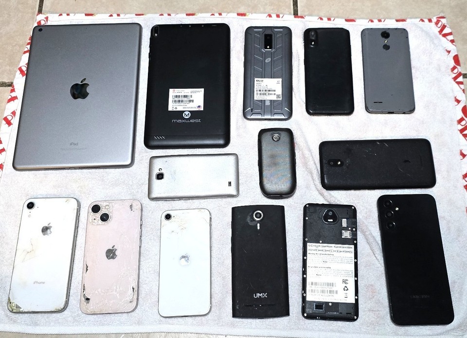 IPAD IPHONE XR 13 SE Galaxy Hot Pepper LG BROKEN Cell Phone LOT *FOR ...
