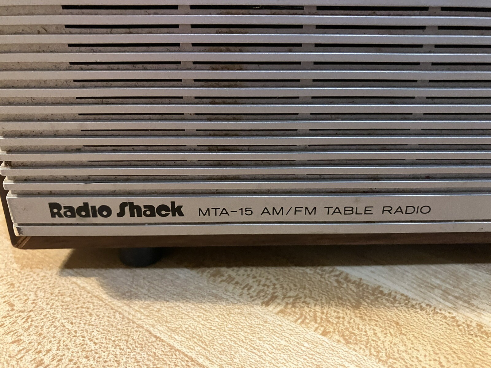 Vintage Radio Shack Realistic MTA-15 AM/FM Table Top Radio Model # 12 ...