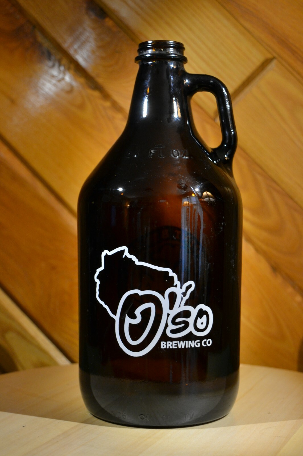 O'So Brewing Company 1/2 Gallon 64 Oz Beer Growler Brown Glass Stevens ...
