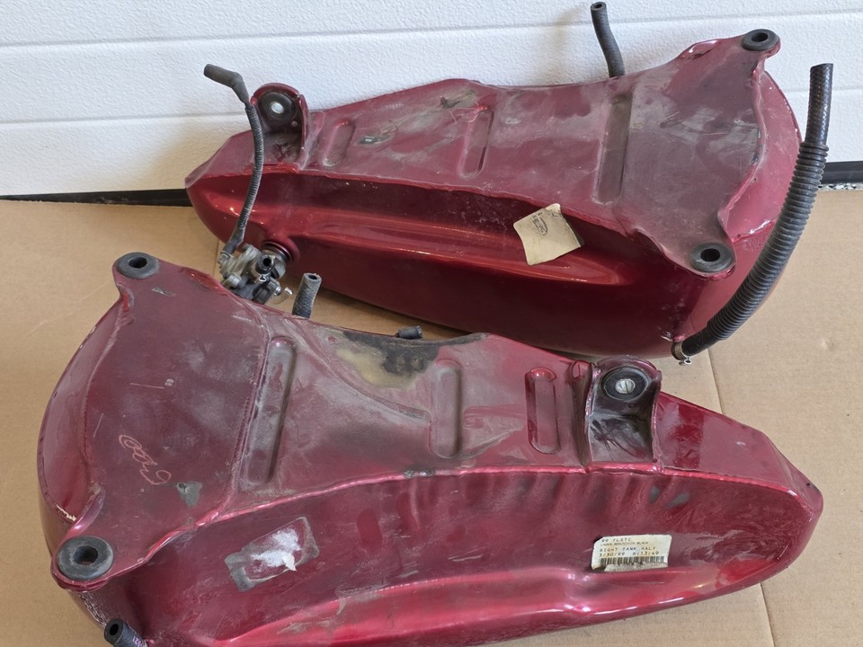 99 Harley-Davidson Heritage Softail Classic FLSTC Split Gas Tank Fuel ...