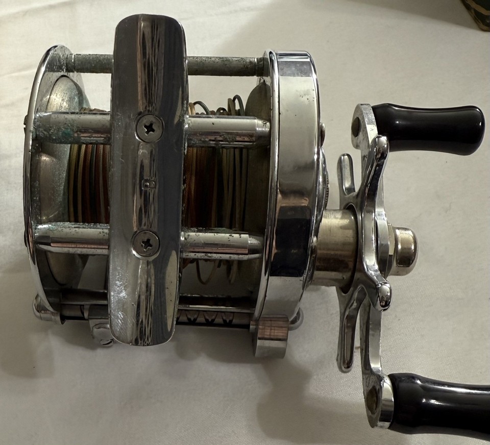 Vintage Pflueger No. 1355 Rocket Fishing Reel. W/ Box. | eBay