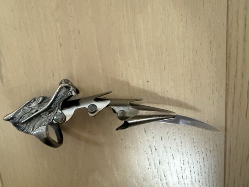 Fantasy Iron Reaver Dragon Claw finger blade knife | eBay