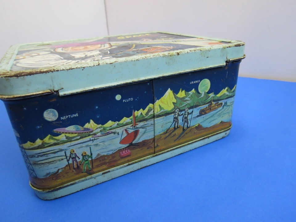 1960 Aladdin Space Explorer Ed McCauley Lunch Box - * Vintage ...