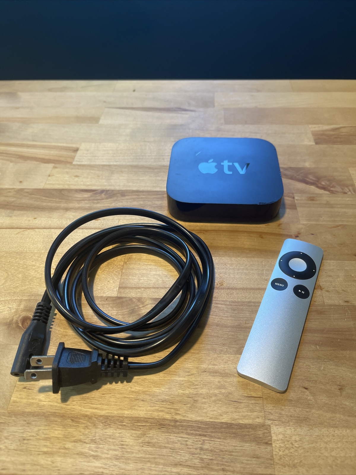 Apple TV Media Streamer Model A1427 EMC2528 Bundle With Remote 3rd ...