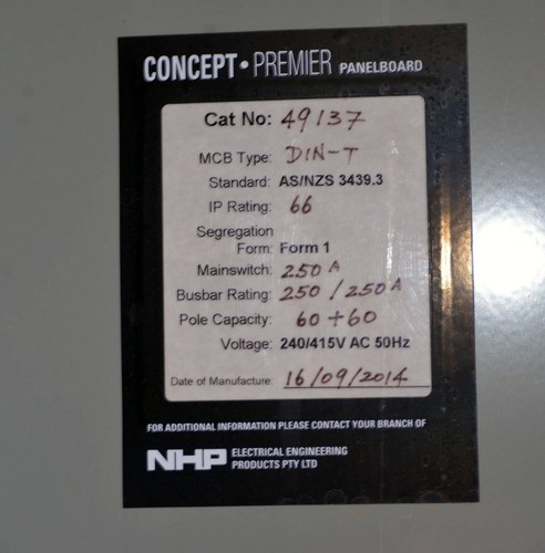 NHP Concept Premier Plus panel board 250A switch & bus distribution ...