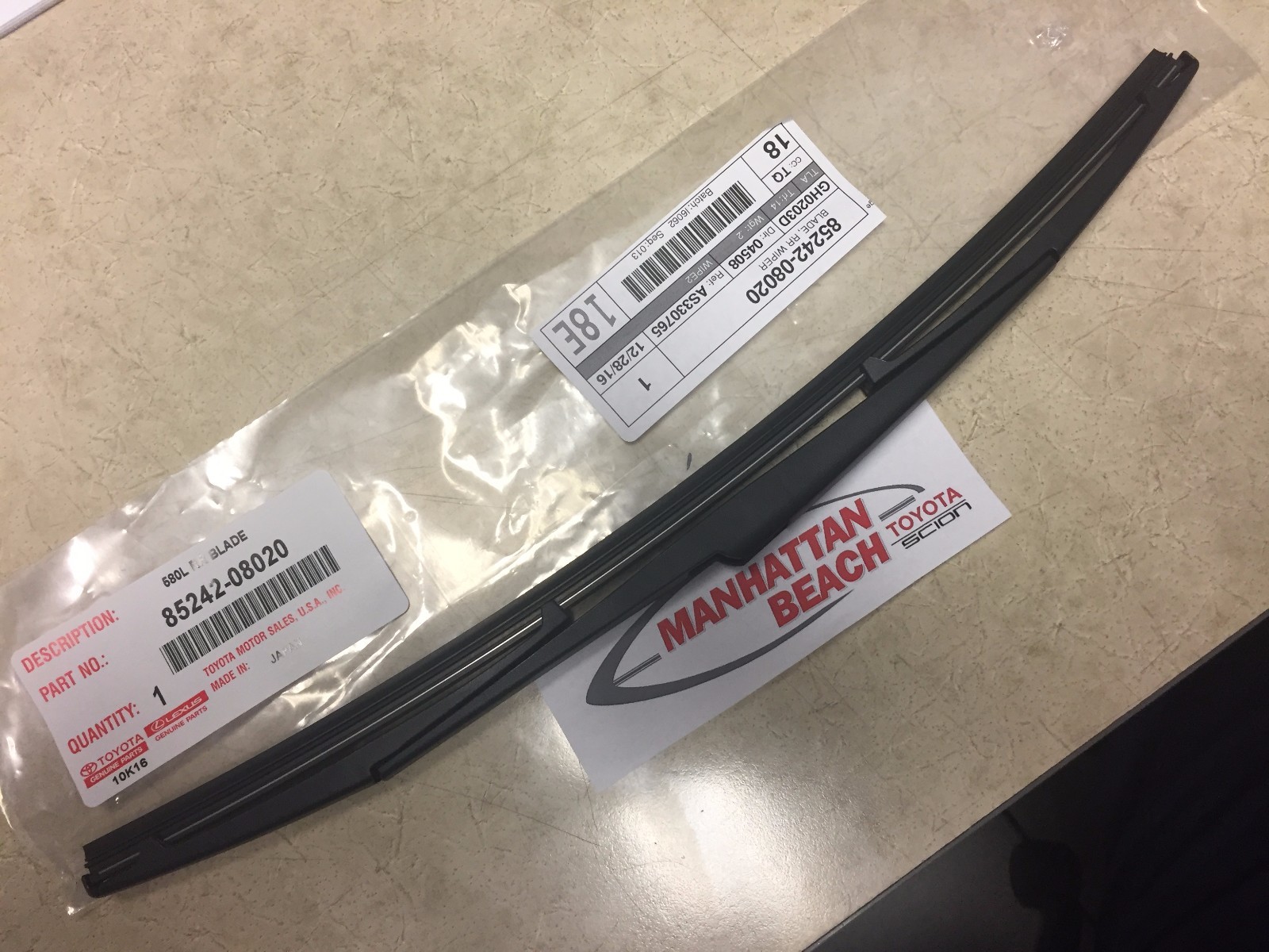 2011-2020 SIENNA Rear Wiper Blade NEW Genuine Toyota OEM 85242-08020 | eBay