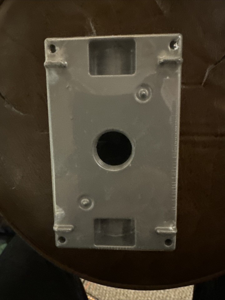 Bell Outdoor 5385-0 Weatherproof Electrical Box, 1 Gang, 1/2 In Hub ...