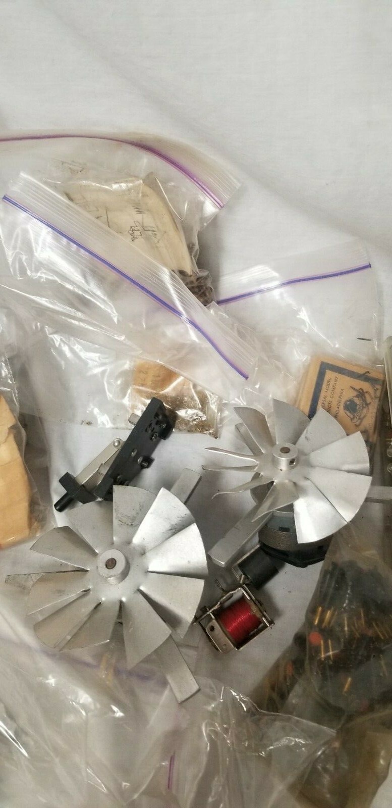 Huge Lot of O Gauge and HO Gauge Train Repair Parts | eBay