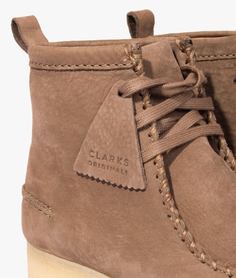 BNIB Clarks Originals Ladies WALLABEE CRAFT Light Brown Nubuck Leather ...