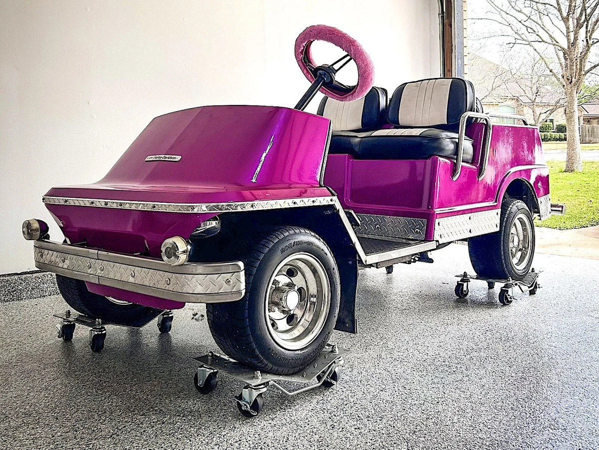 Harley-Davidson Golf Cart Epitomizes ’70s Kitsch