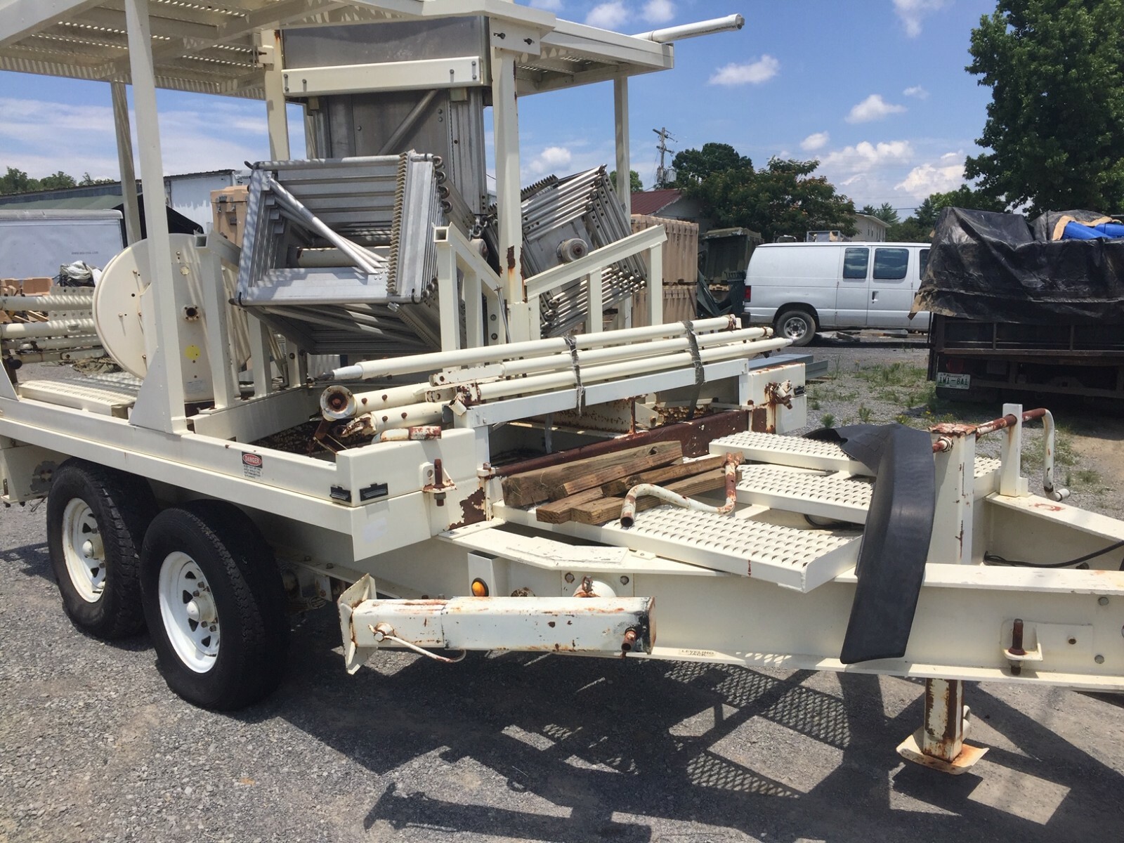 Tower Solutions PTM-100 Mobile Ham Radio Tower Trailer "NO SHIPPING ...