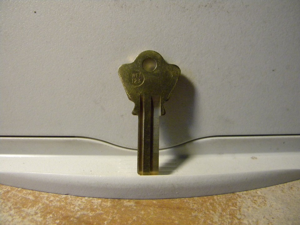 STAR KEY BLANK Uncut 5WE1 5 W E 1 | eBay