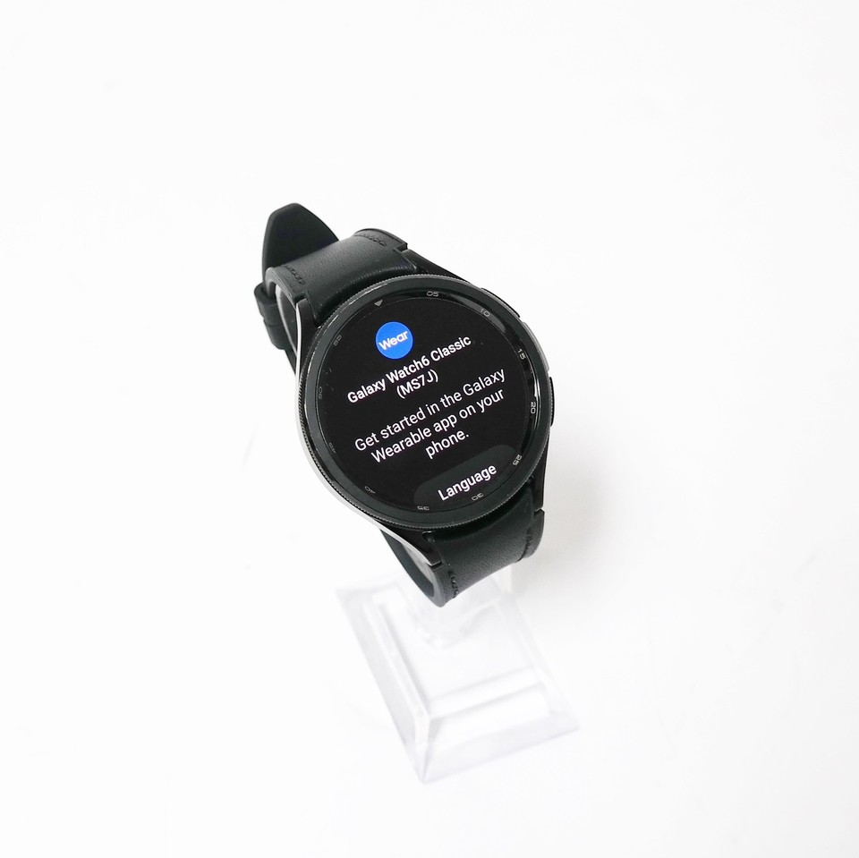 Samsung Galaxy Watch6 Classic SM-R960 47mm Smartwatch - Black ...