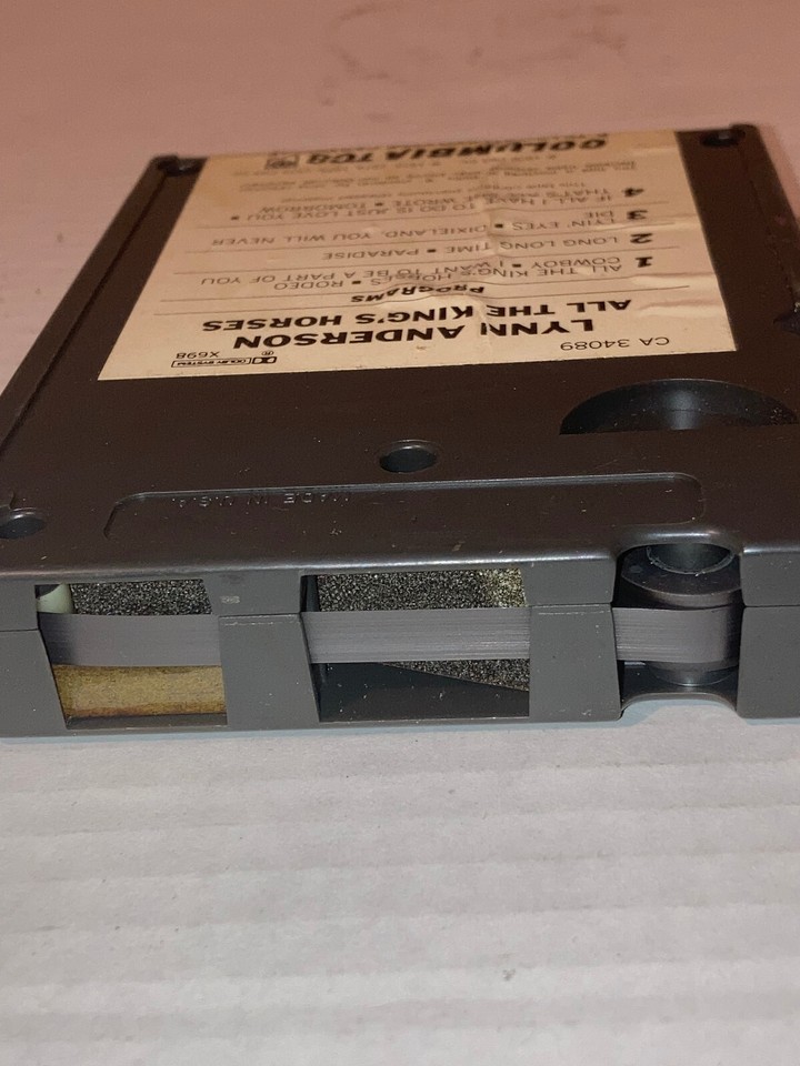 8 Track Tapes Various 8-Track Music Cartridges Group 3 ( L - Th ) | eBay