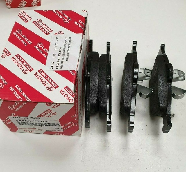 Genuine Toyota YARIS Front Brake Pads 2006 to 2014 Model Part 04465 ...