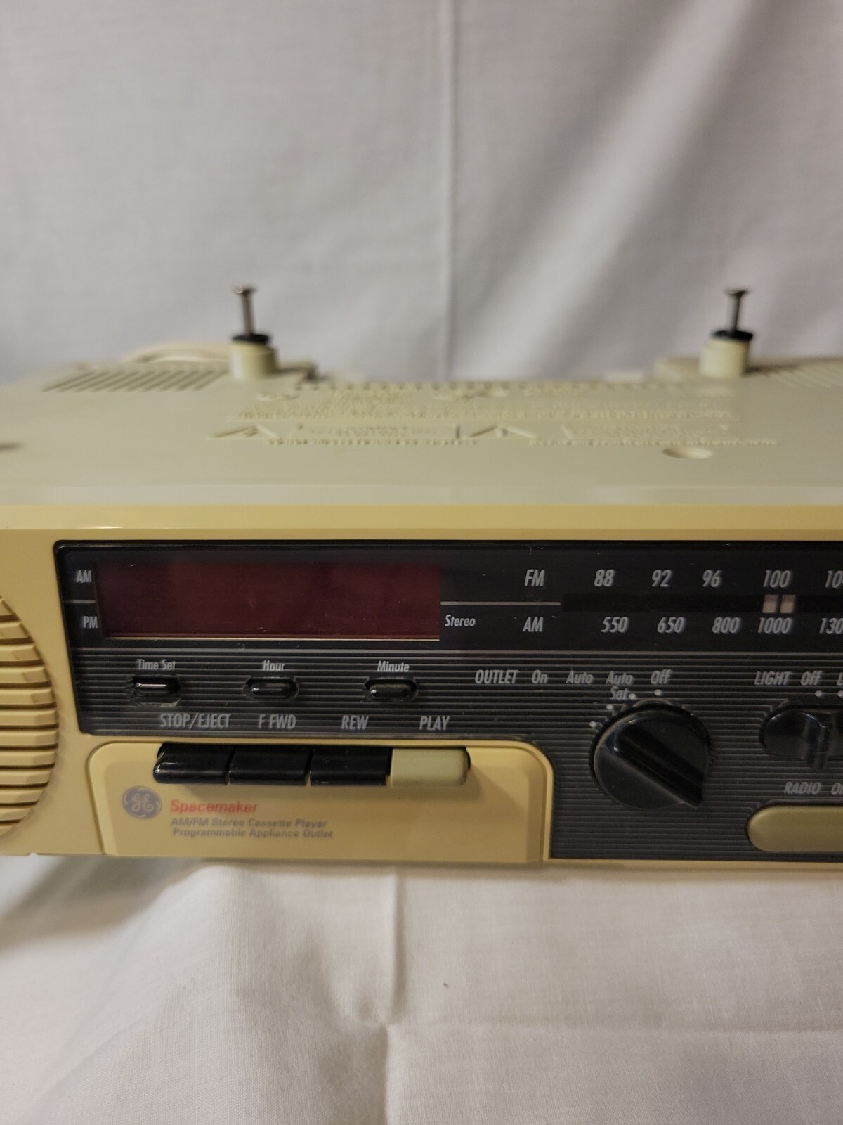 GE Spacemaker AM FM Radio Cassette Player Model 7-4285A VTG Under ...