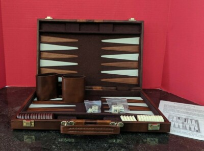 VTG BACKGAMMON BOARD GAME SET BY CARDINAL BROWN FAUX LEATHER CASE BOX ...