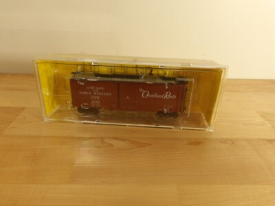 Kadee Cars HO RTR #4504 40’ PS-1 Box Car Chicago North Western | eBay