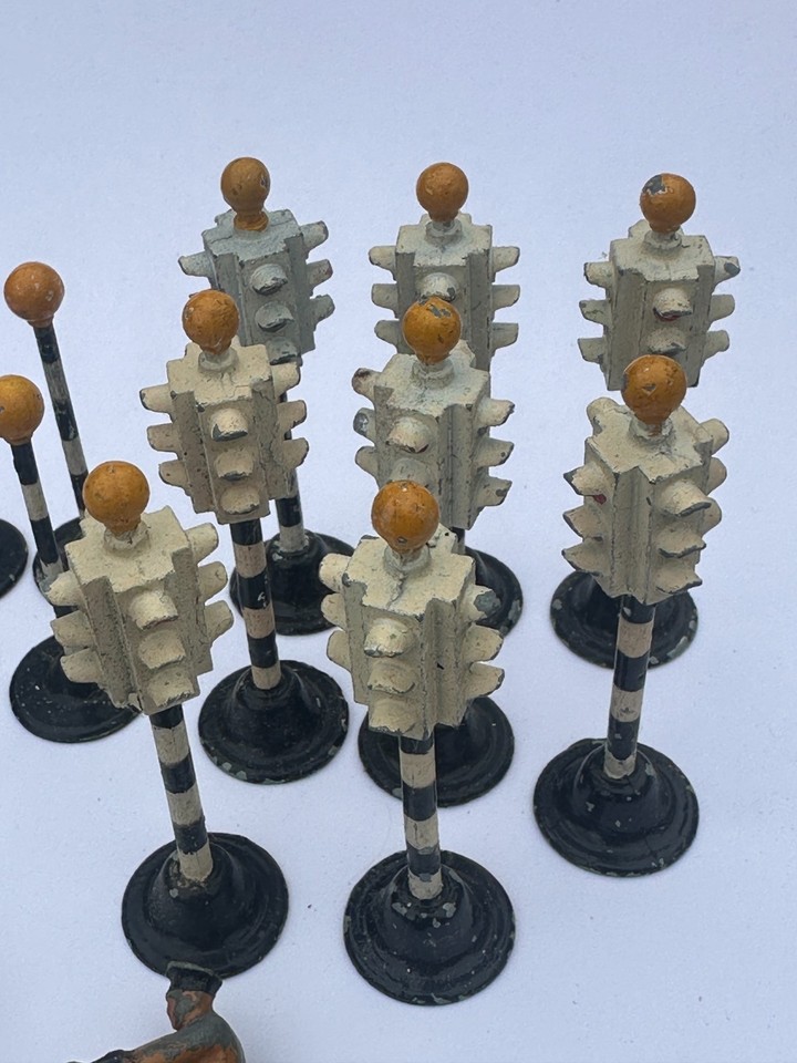 Qty Early Dinky Meccano Traffic Lights Signs AA Motor Cyclist & Belisha ...