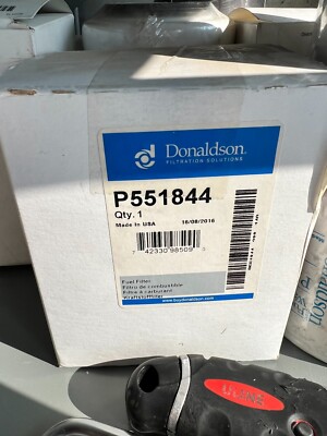 GENUINE NEW DONALDSON FUEL WATER SEPARATOR P551844 | eBay