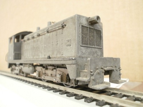 Varney HO 1000 HP Diesel Switcher Unlettered Black Single Truck Drive ...