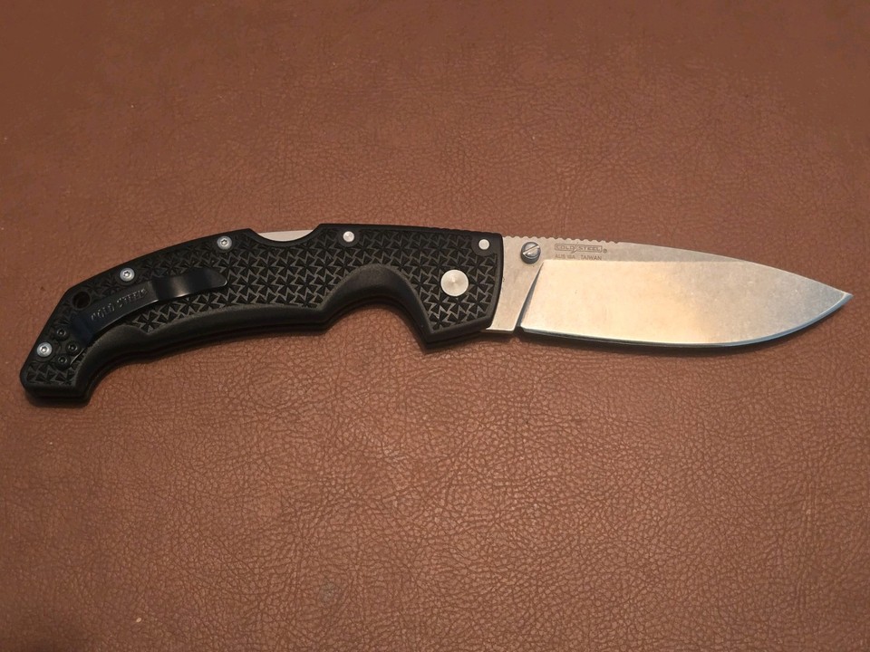 Cold Steel Voyager Large Drop Point Lockback Knife (4" Stonewash) 29AB ...