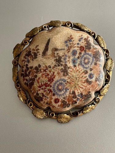 Antique Japanese SATSUMA Hand Painted Brooch / Pendant Bronze Color ...