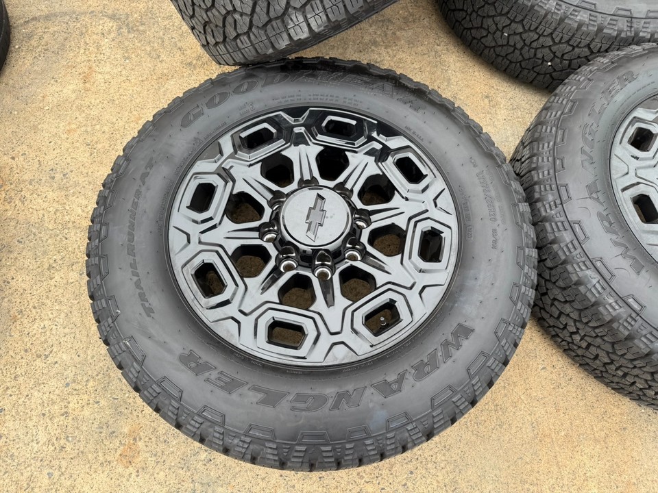 Black 20" Chevy Silverado LTZ HD 2500 3500 OEM Wheels Tires GMC Sierra ...