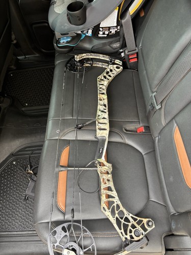 Mathews Phase 4 33 Right Hand | eBay