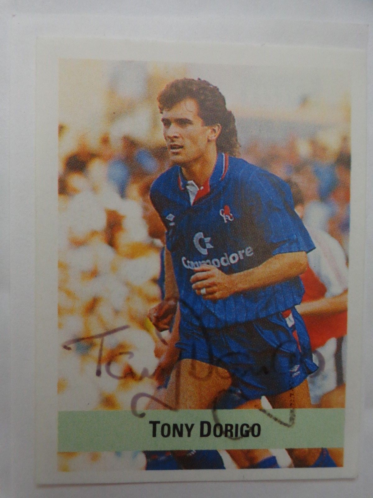 ORIGINAL SIGNED TONY DORIGO CHELSEA FOOTBALL 1990 SUN SOCCER STICKER ...